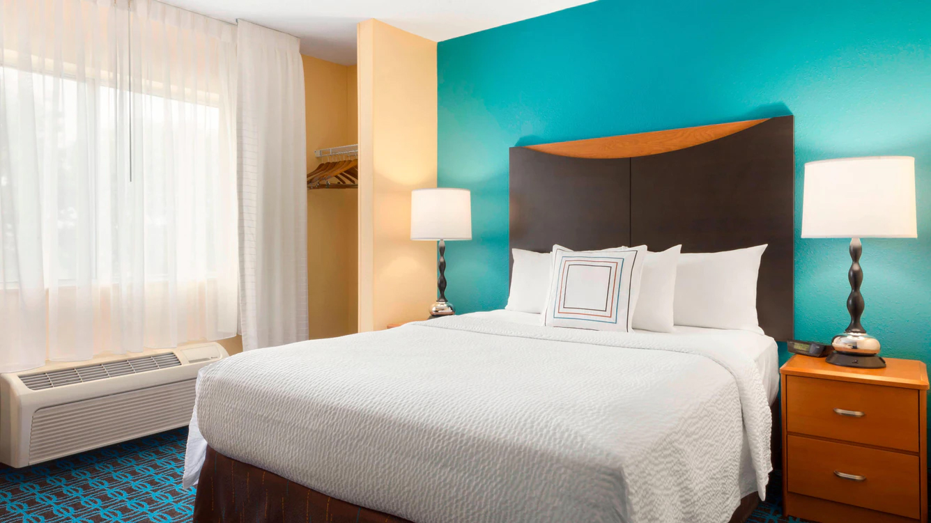 Our Rooms – Grand Forks Hotels – AmeriVu Inn and Suites
