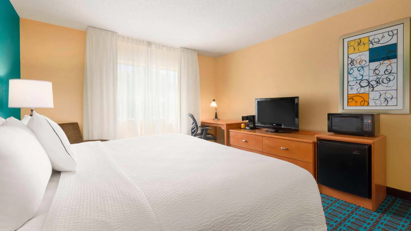 Our Rooms – Grand Forks Hotels – AmeriVu Inn and Suites